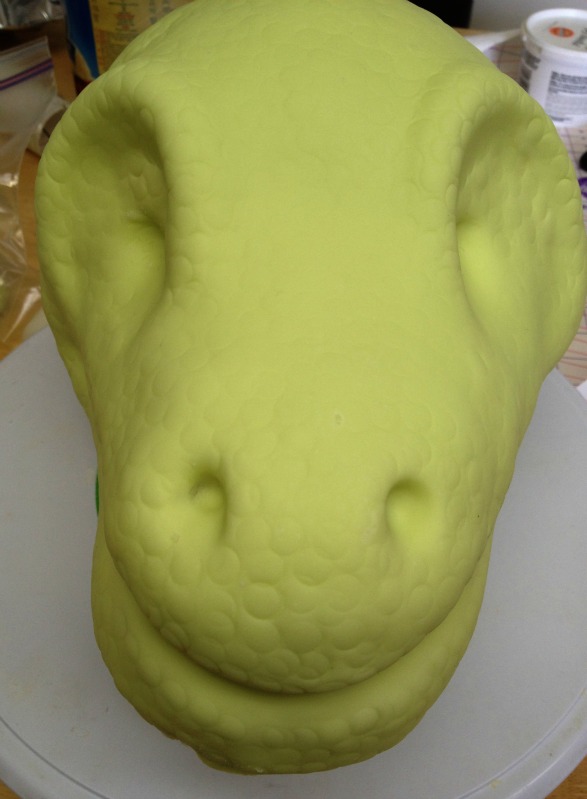 The Crafty Conundrum: SYTYC -T-Rex Cake Tutorial