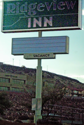 The Plural Of Hyena: Funny Hotel/Motel Signs