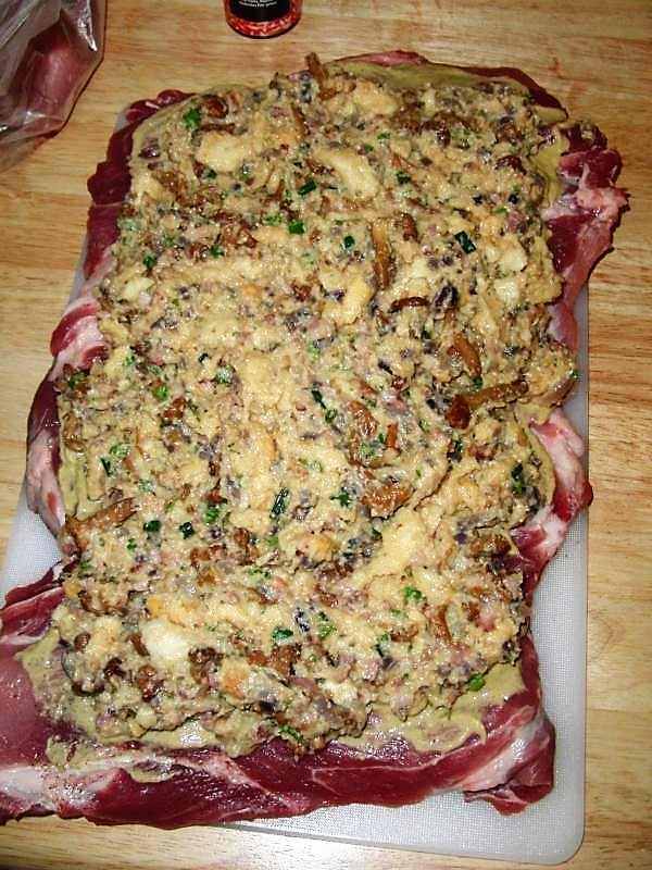 Rollbraten mit Pfifferlingen und Whisky Marinade