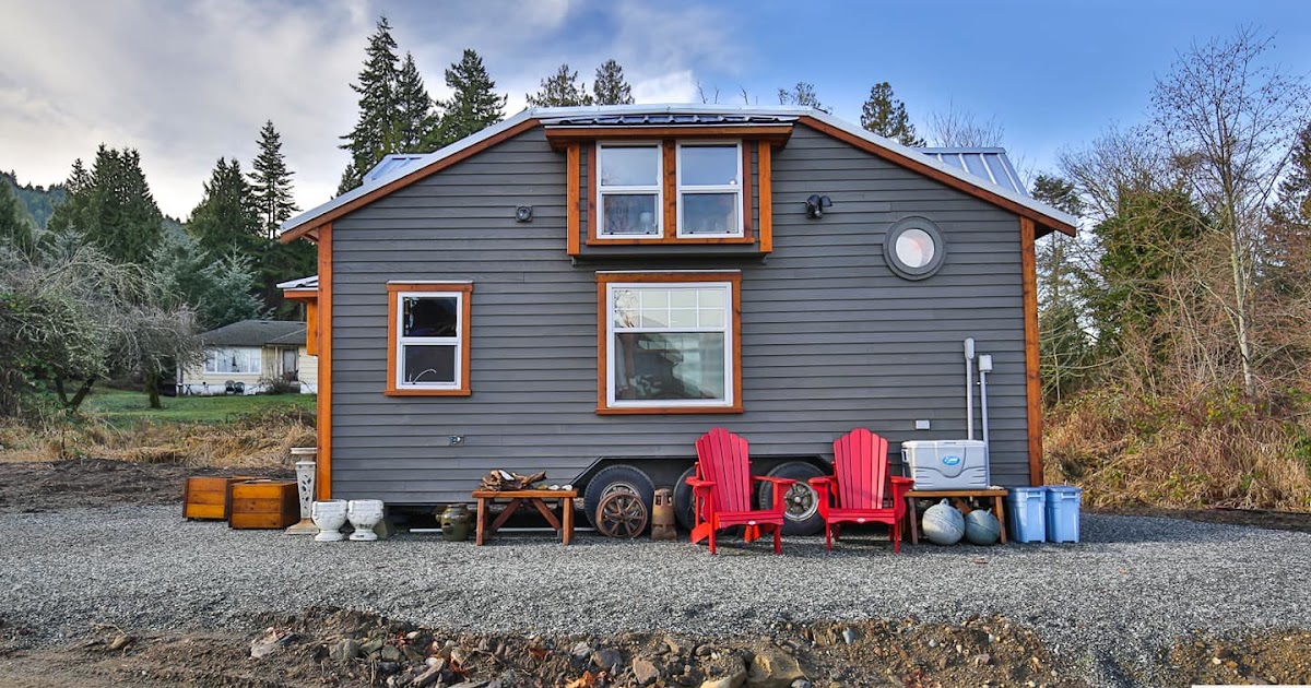 TINY HOUSE TOWN: The Willow Tiny House (204 Sq Ft)