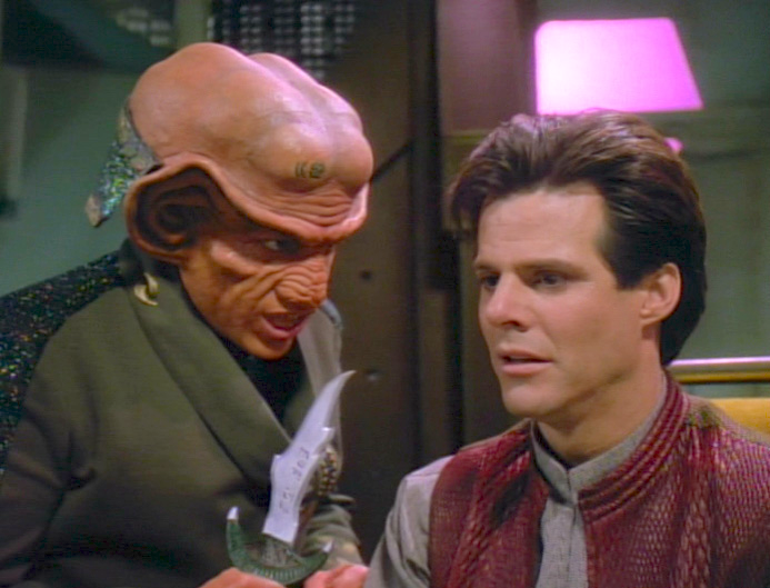 The Ferengi Costumes Of Star Trek: The Next Generation: Ferengi Knife