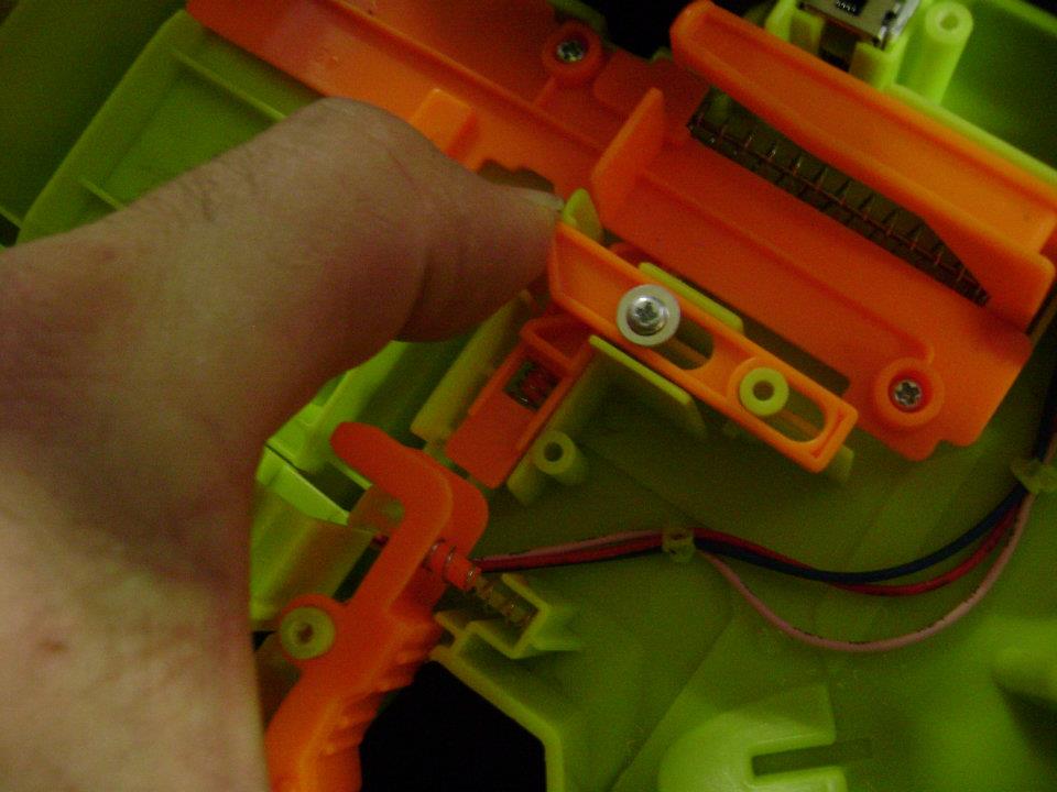 Urban Taggers.: Nerf N-Strike Rayven CS-18 Internals: First look