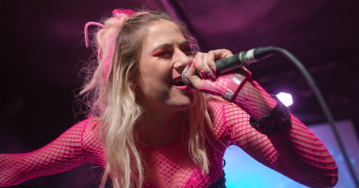 Constance Antoinette Day: Shiragirl - Gritty in Pink 2020 - Jack Lue photos