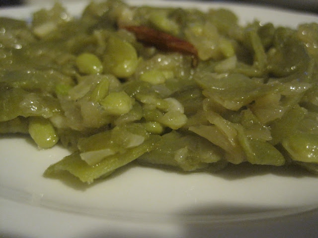 Festigan: TAVALİ ( FASÜLYE KAVURMASI - KARADENİZ )