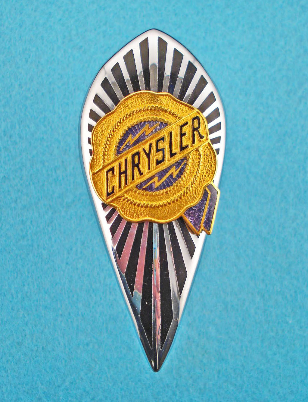 American Auto Emblems: CHRYSLER