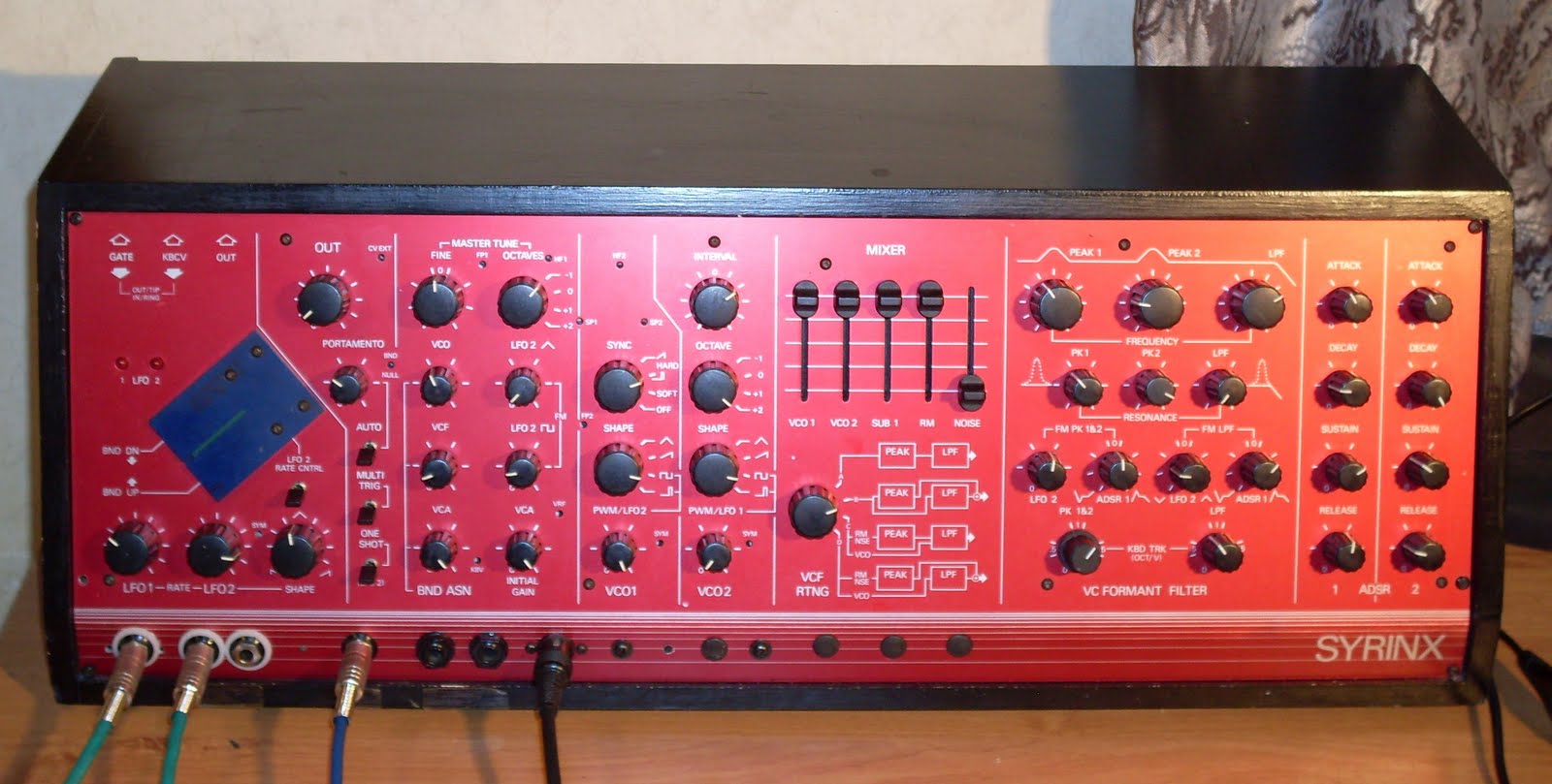 MATRIXSYNTH: SYNTON SYRINX ULTRA RARE ANALOG VINTAGE SYNTHESIZER