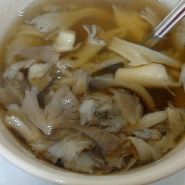 Resepi Mudah, Pantas & Lazat: Sup Cendawan Lada Hitam