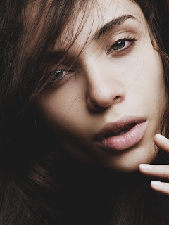 MAJOR MODEL WOMEN: AMANDA DAVID by MATTHEW PRIESTLEY