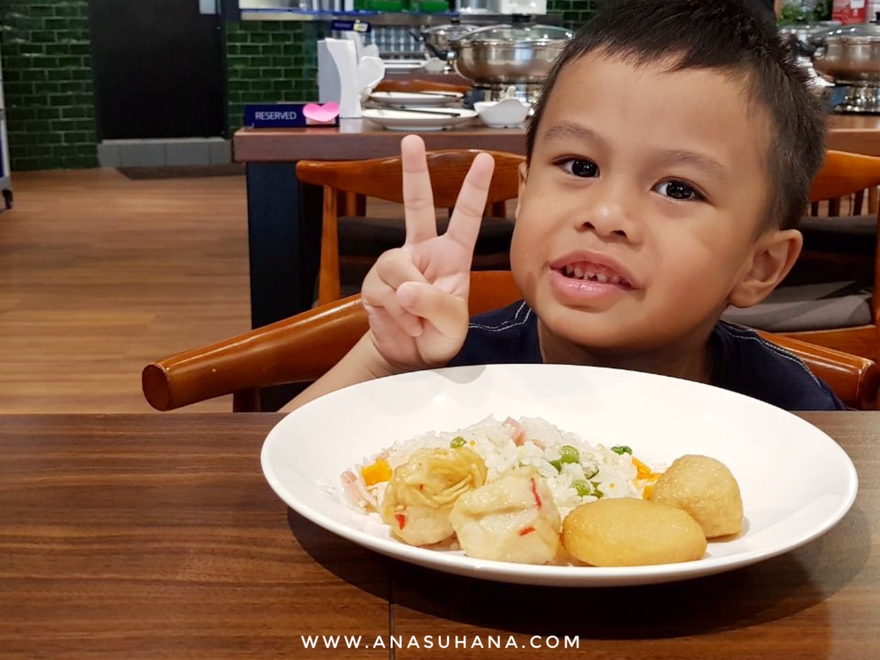 Lunch Date di Pak John Steamboat BBQ IOI City Mall Putrajaya - Ana Suhana