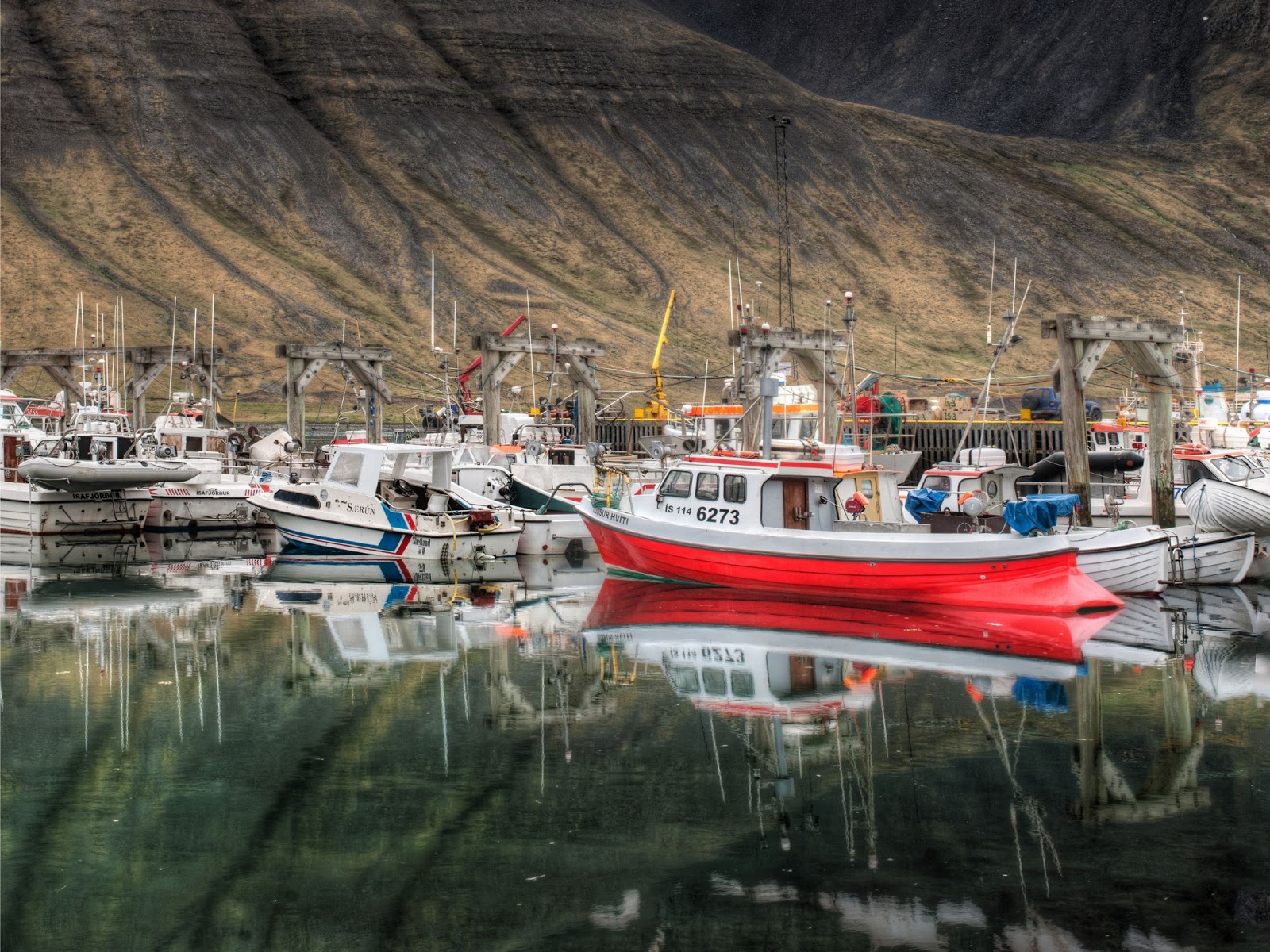 Top 39 Most Amazing And Beautiful Boats Wallpapers In HD