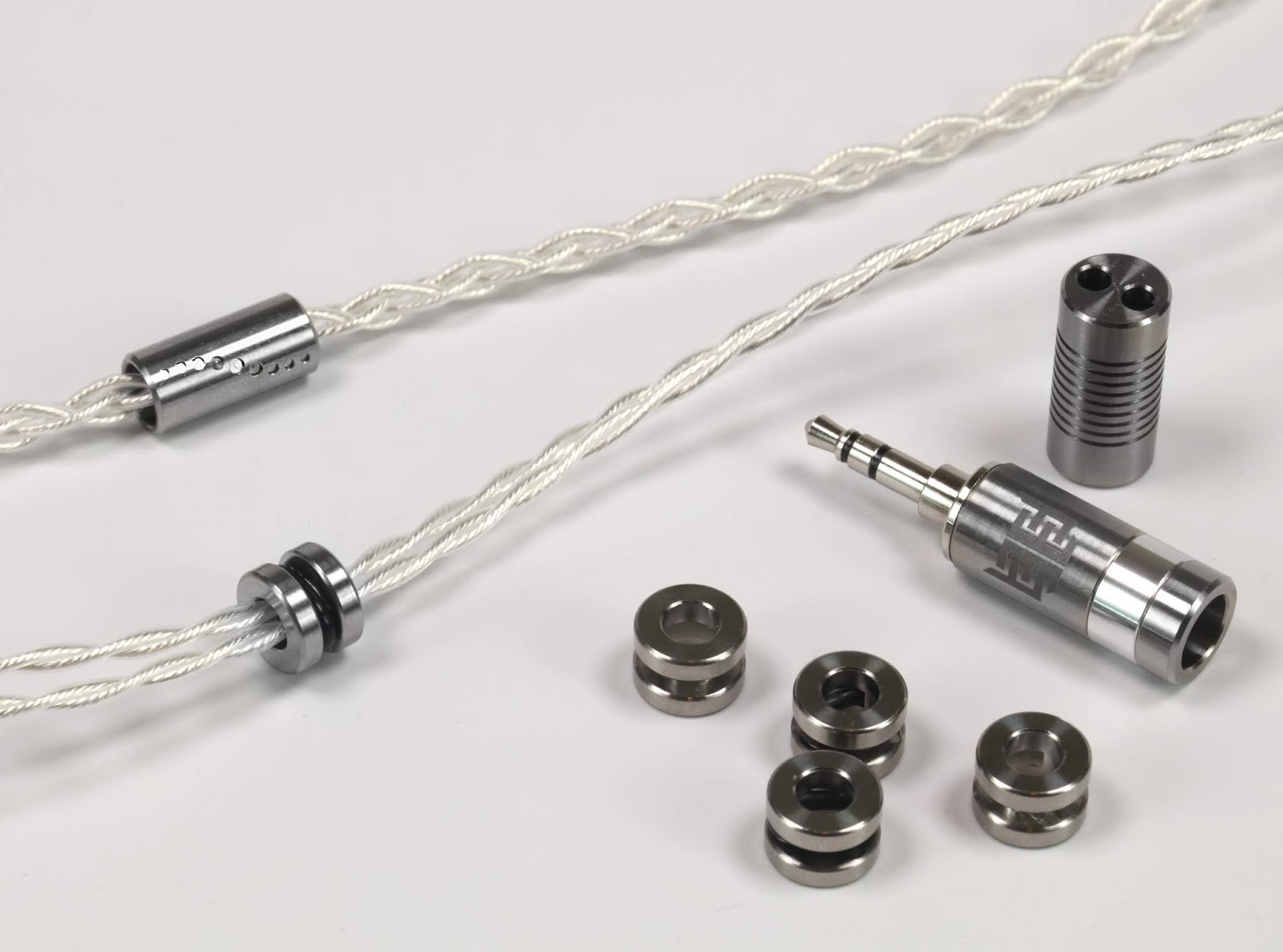 Double Helix Cables - Clone Fusion cable review - expatinjapan