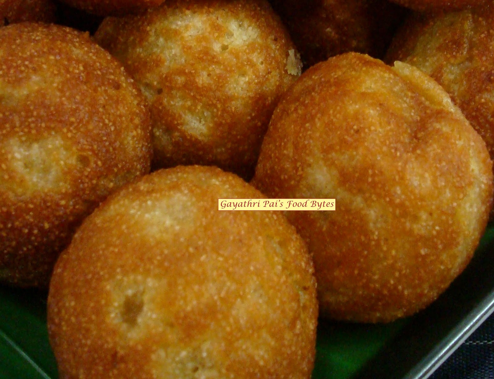 Gayathri Pai's Food Bytes: Ponsa (Ripe Jackfruit) Appo.