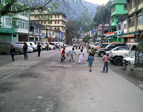 Sikkim NOW!: More scenes from Sikkim Bandh Day-01