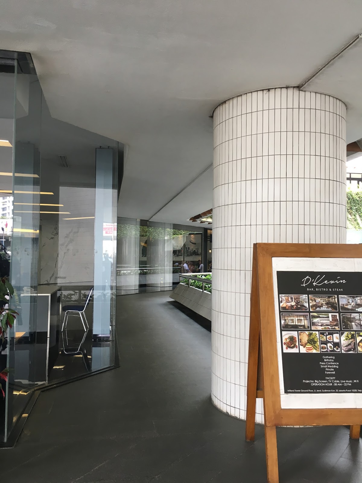 Arquitetura: Contoh bangunan ekologi di Indonesia: Wisma Dharmala ...