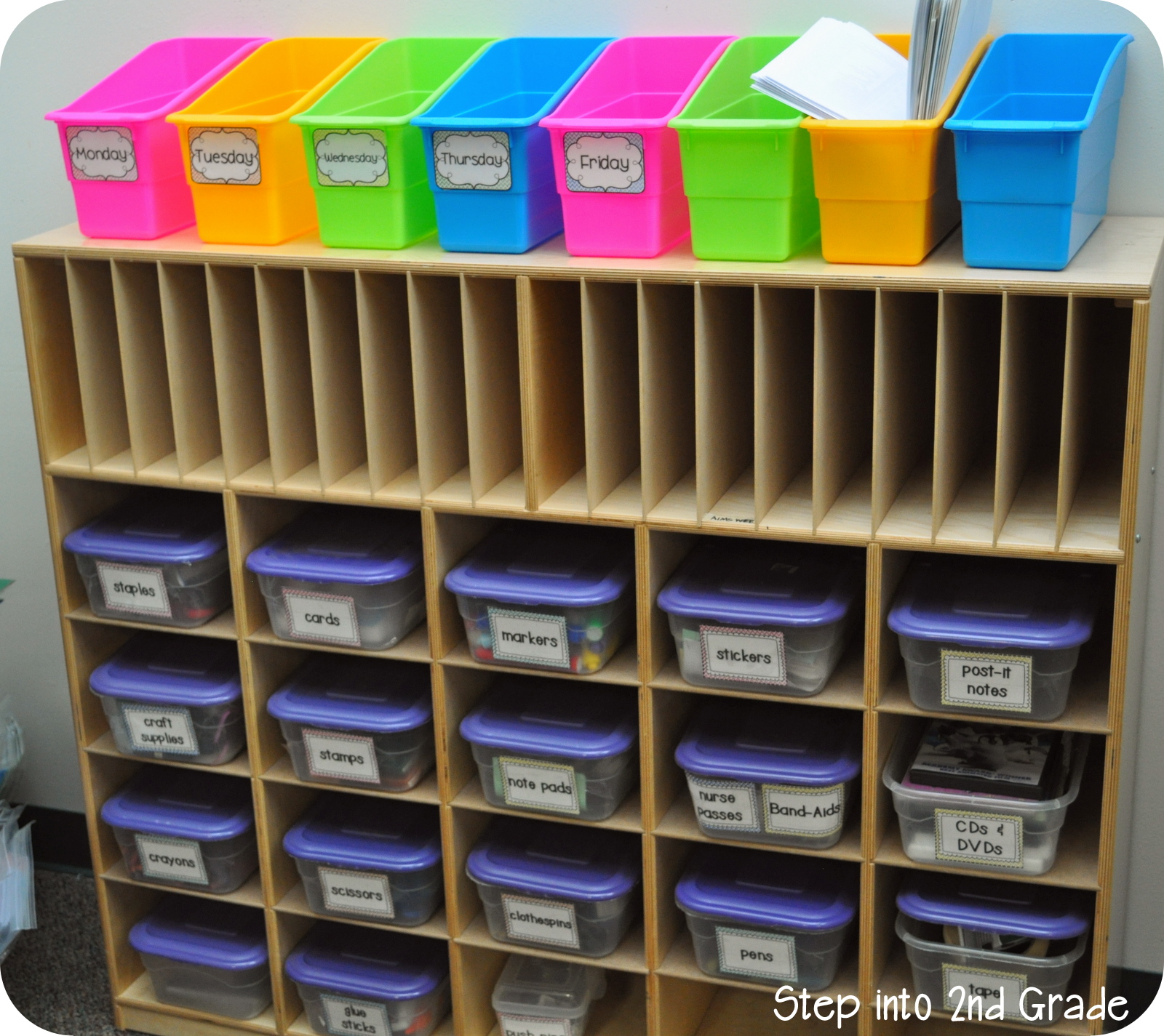 Blog Hoppin': Teacher Week: Classroom Digs