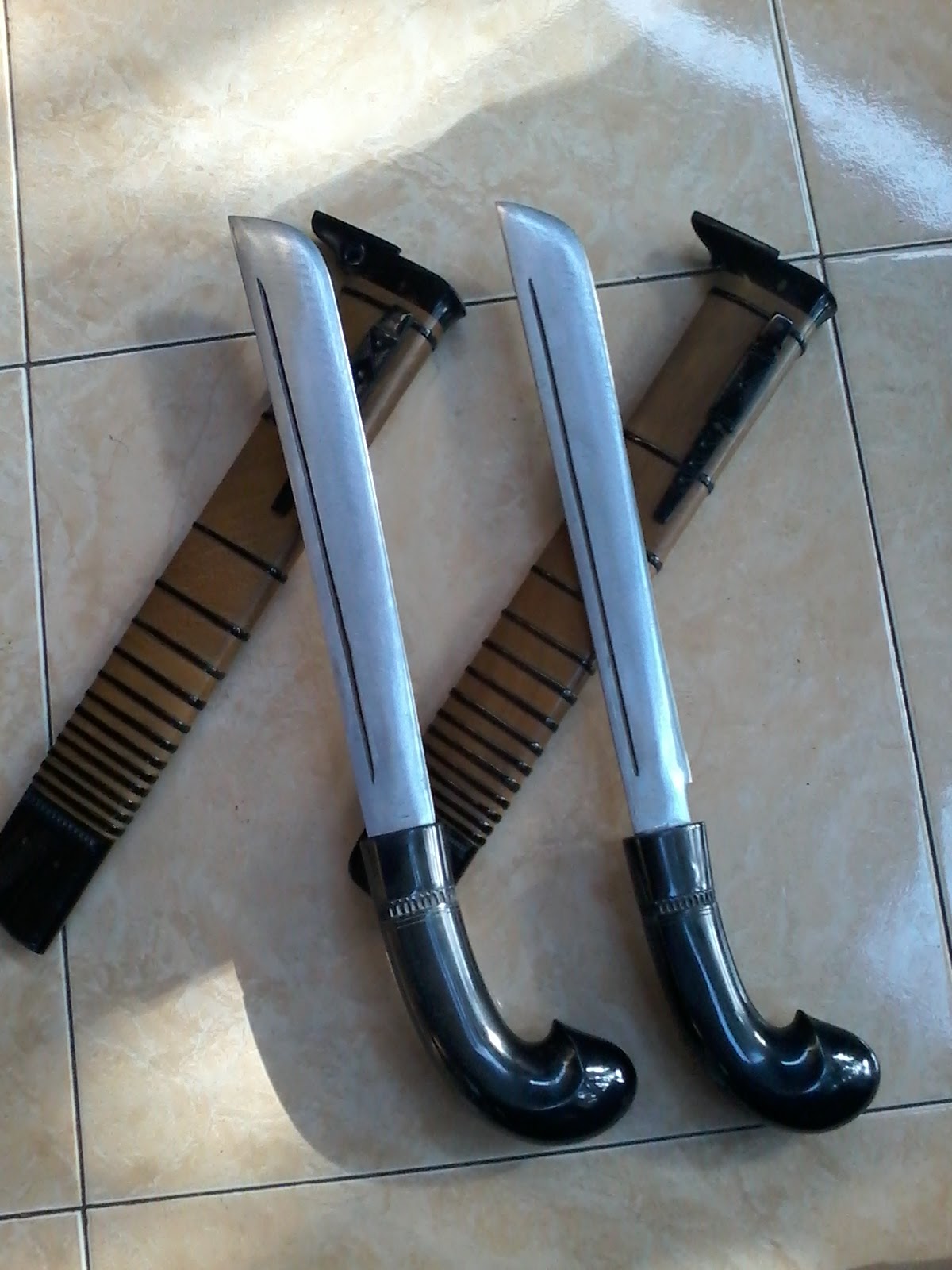 Golok Galonggong Manonjaya