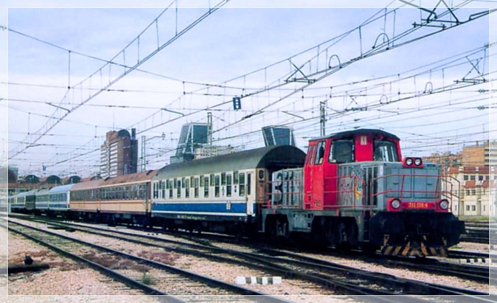 LOCOMOTORAS: Serie 311 (Diésel)