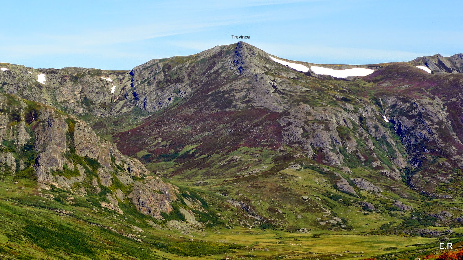 Emilio..el frutas: Peña Trevinca desde la Laguna de los Peces. Parque ...