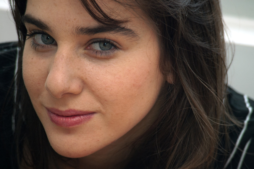 Classify Argentinian actress María Abadi