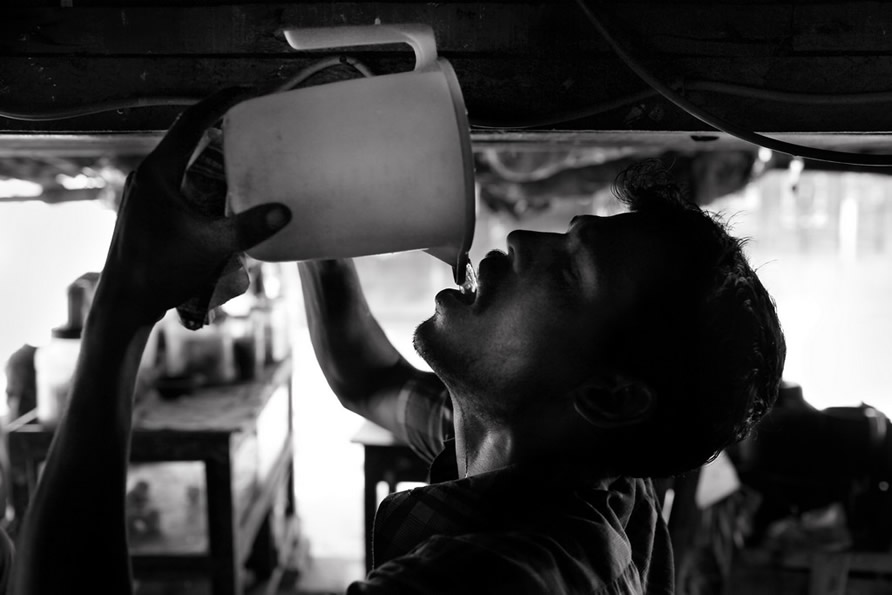 OLTRE IL MURO: ARTE e FOTOGRAFIA: MOHAMMAD RAKIBUL HASAN | PHOTOGRAPHER