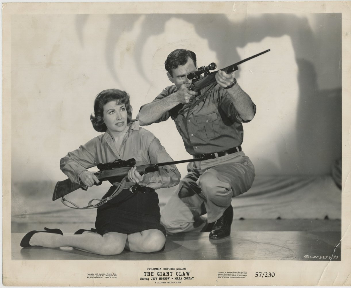 Slice of Cheesecake: Mara Corday, pictorial