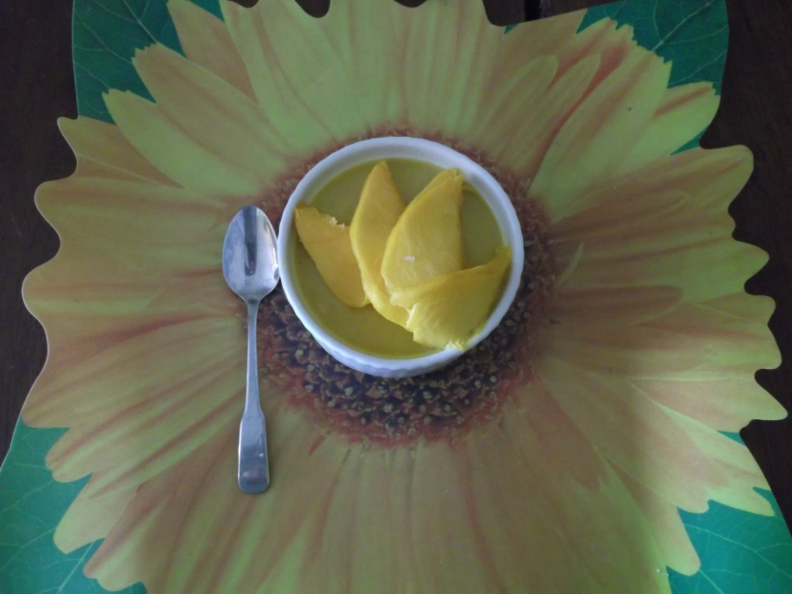 DESSERTS AROUND THE GLOBE: Chinese Dim Sum Mango Mousse for Tea