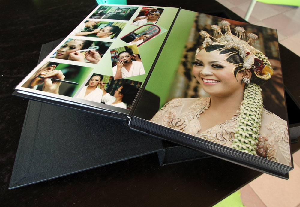 .: Contoh Album Exclusive 8R+Laminating