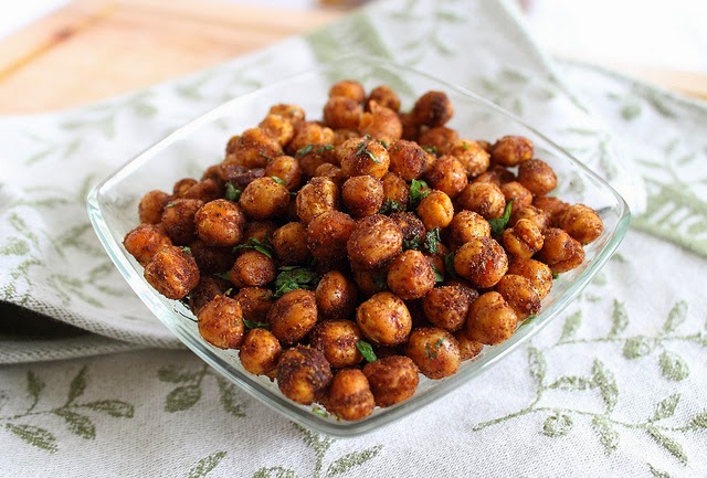 Fitkolik: Fırınlanmış nohut tarifi ve nohutun faydaları