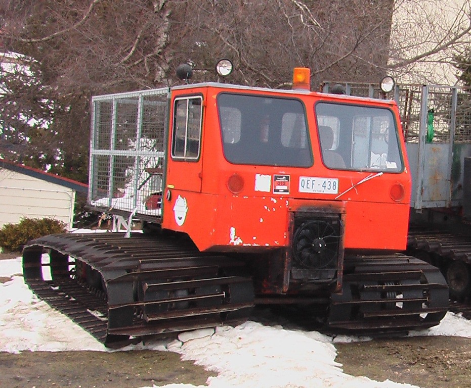 Australian Alpine Oversnow Equipment: Ratrac