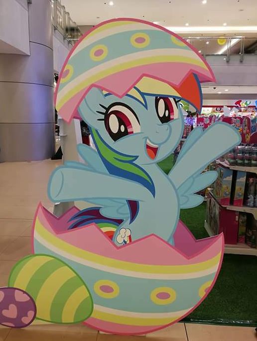 Equestria Daily - MLP Stuff!: Adorable Easter Pony Displays in the ...