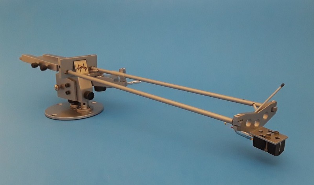 Wizard High-End Audio Blog: ViRa Model 4RT Radiant Tangent Tonearm