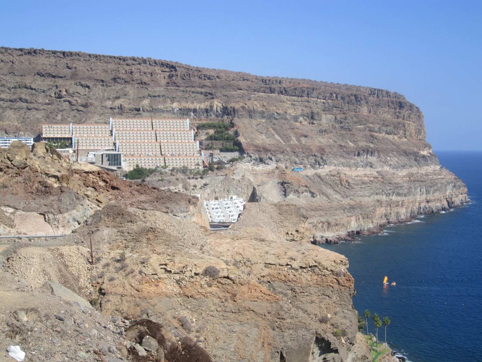 ONOTOA: Strand / beach