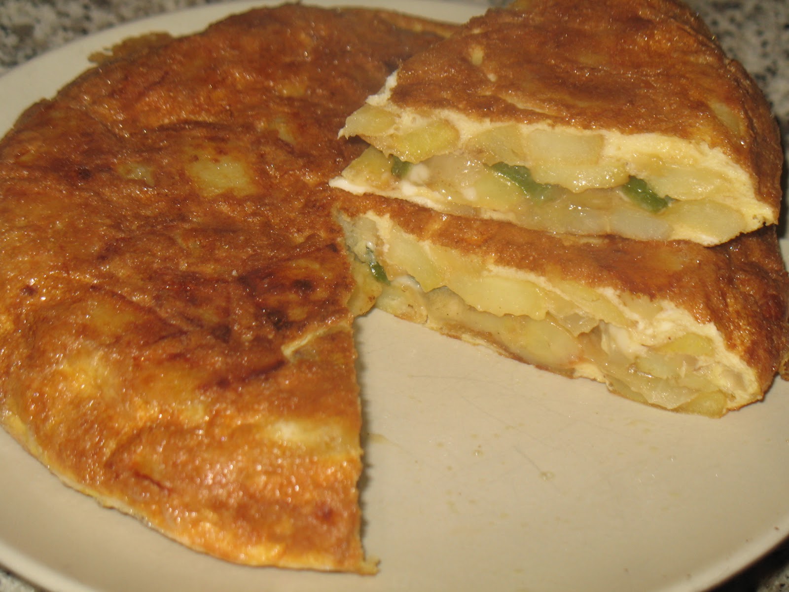 - Los Blogs de María -: TORTILLA RELLENA