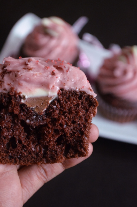 For the Love of Dessert: Chocolate Raspberry Hugs Cupcakes