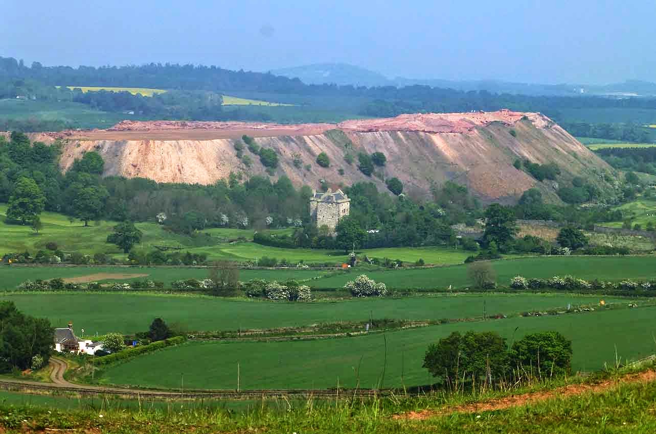 Alex and Bob`s Blue Sky Scotland: West Lothian Rapture Part Two ...
