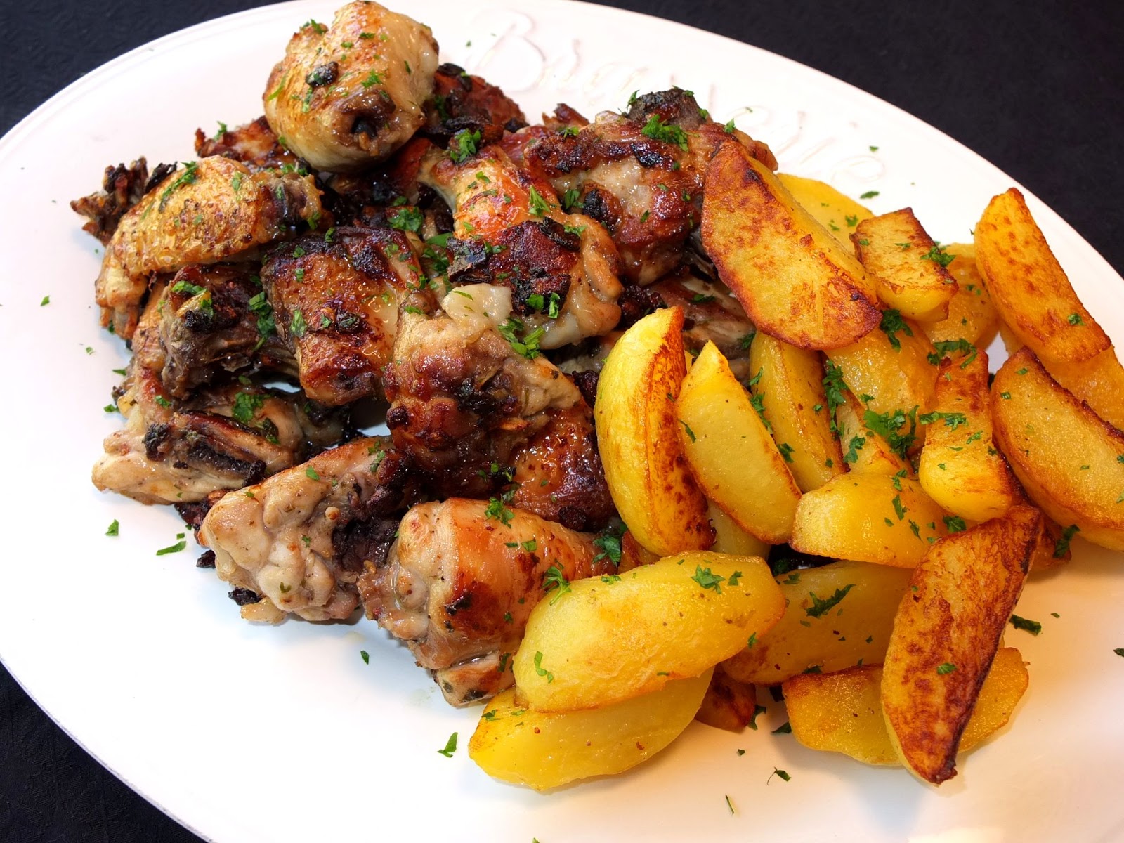 Cocinando con Lola García: Pollo al ajo- limón con patatas