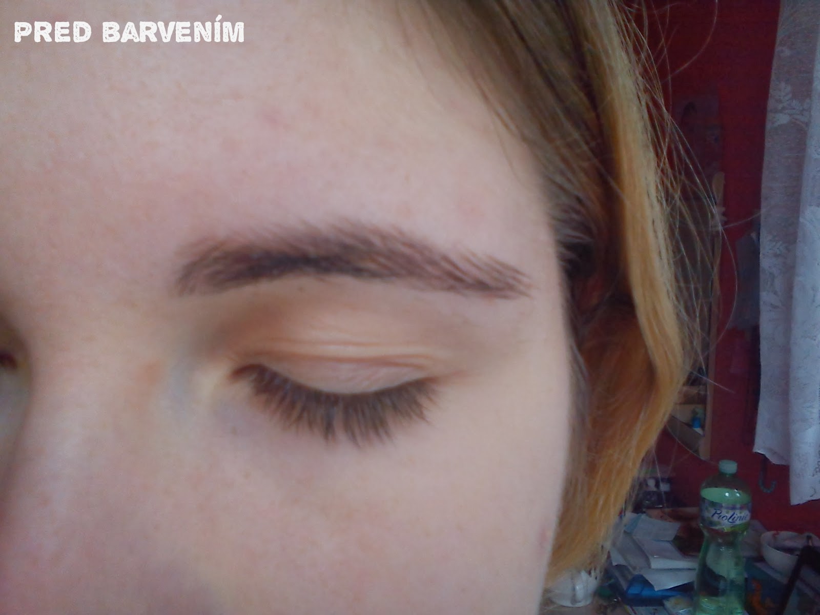 Jak se vlastně barví obočí? - Style and Smile