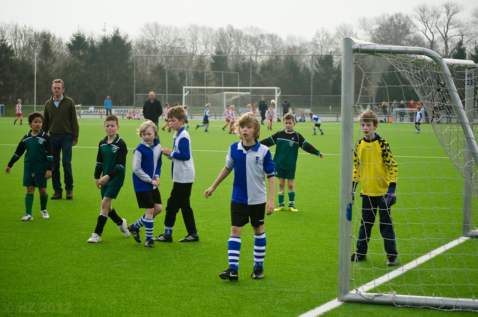 VV Helpman E6 2011-2012: vv Helpman E6 - De Held E10