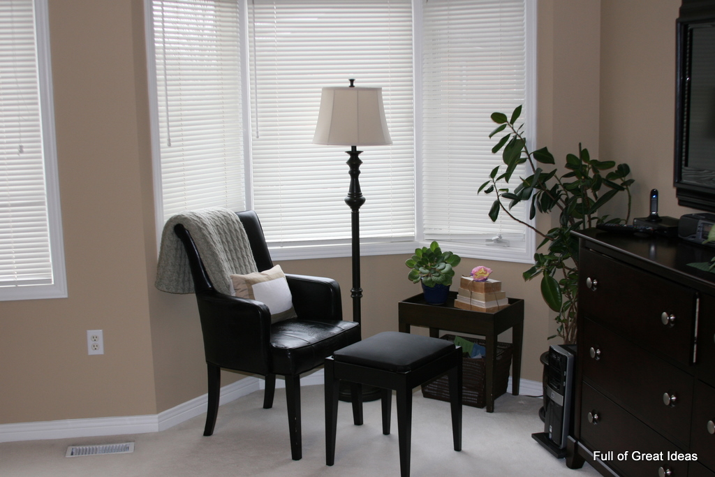 Creating a Quiet Reading Nook in Master Bedroom on my $0 Budget