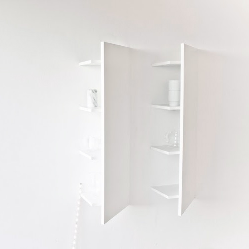 Tips For Small Homes: Diagonal Shelves | Nordic Days - by Flor Linckens