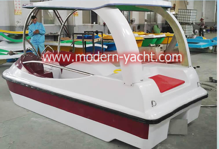 paddle/electric boats rides: Water boat rides 4 person pedal boat for sale