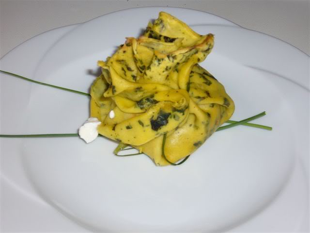 L'arzdouréina: Fazzoletti di tortellini