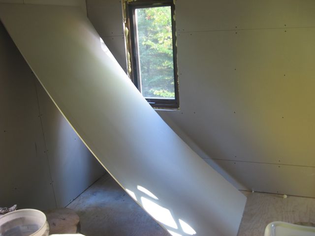 Our House on the Creek: How to bend drywall