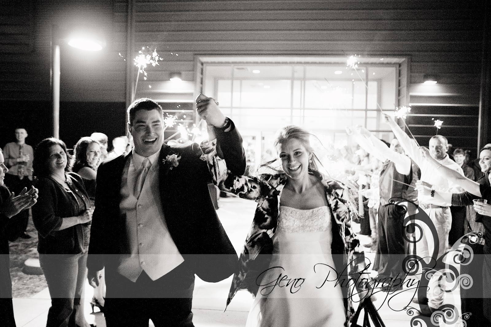 { Ask Cynthia }: Vendor Spotlight | Geno Photography