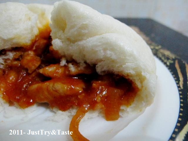 Obsesi Roti 9: Pau Isi Ayam Pedas & Bawang Bombay | Just Try & Taste