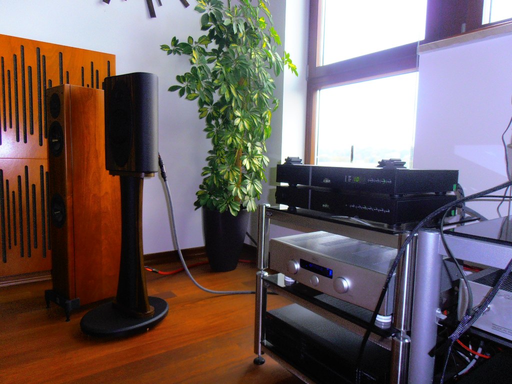 Stereo i Kolorowo - Underground: Zestaw Naim XS – wzmacniacz Nait XS ...