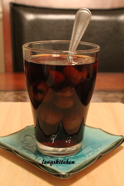 Kitchen Chaos: Luo Han Guo with Longan Drink 罗汉果桂圆茶