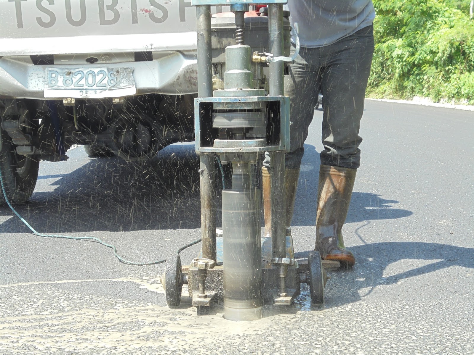 INFO SEPUTAR TEKNIK SIPIL: Pengujian Core Drill