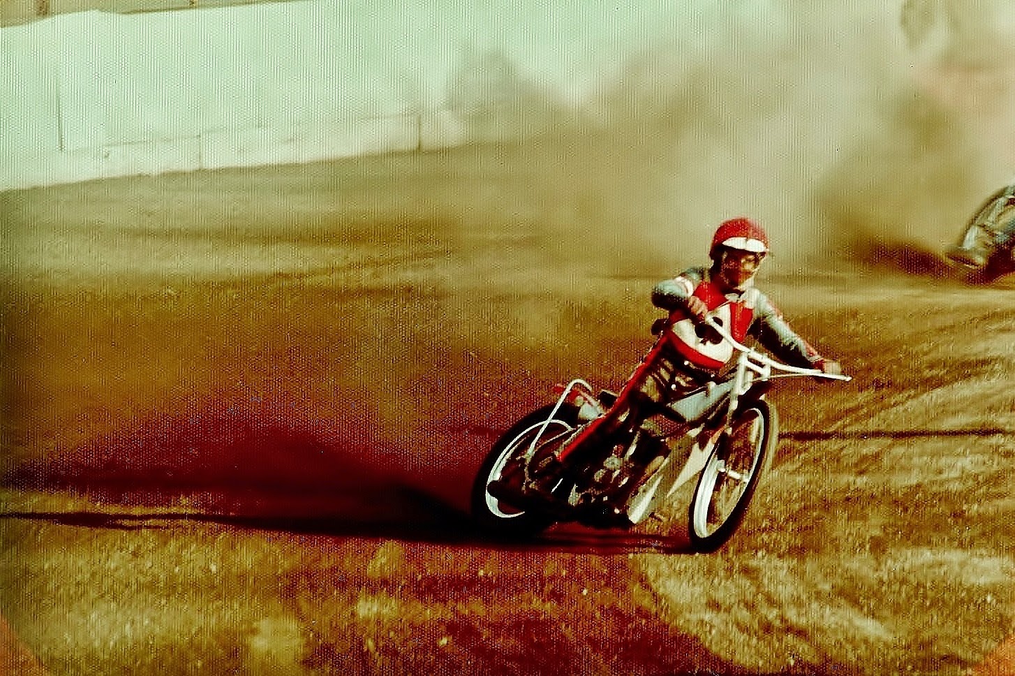 Ferraris and Other Things: Speedway: Belle Vue Aces v Poole (12 June 1976)