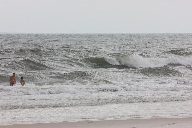 Friday After Work Beach and Surf Report 08/31/12